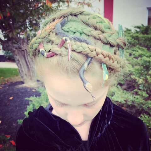 17 Medusa Hair Ideas for a Unique and Striking Look