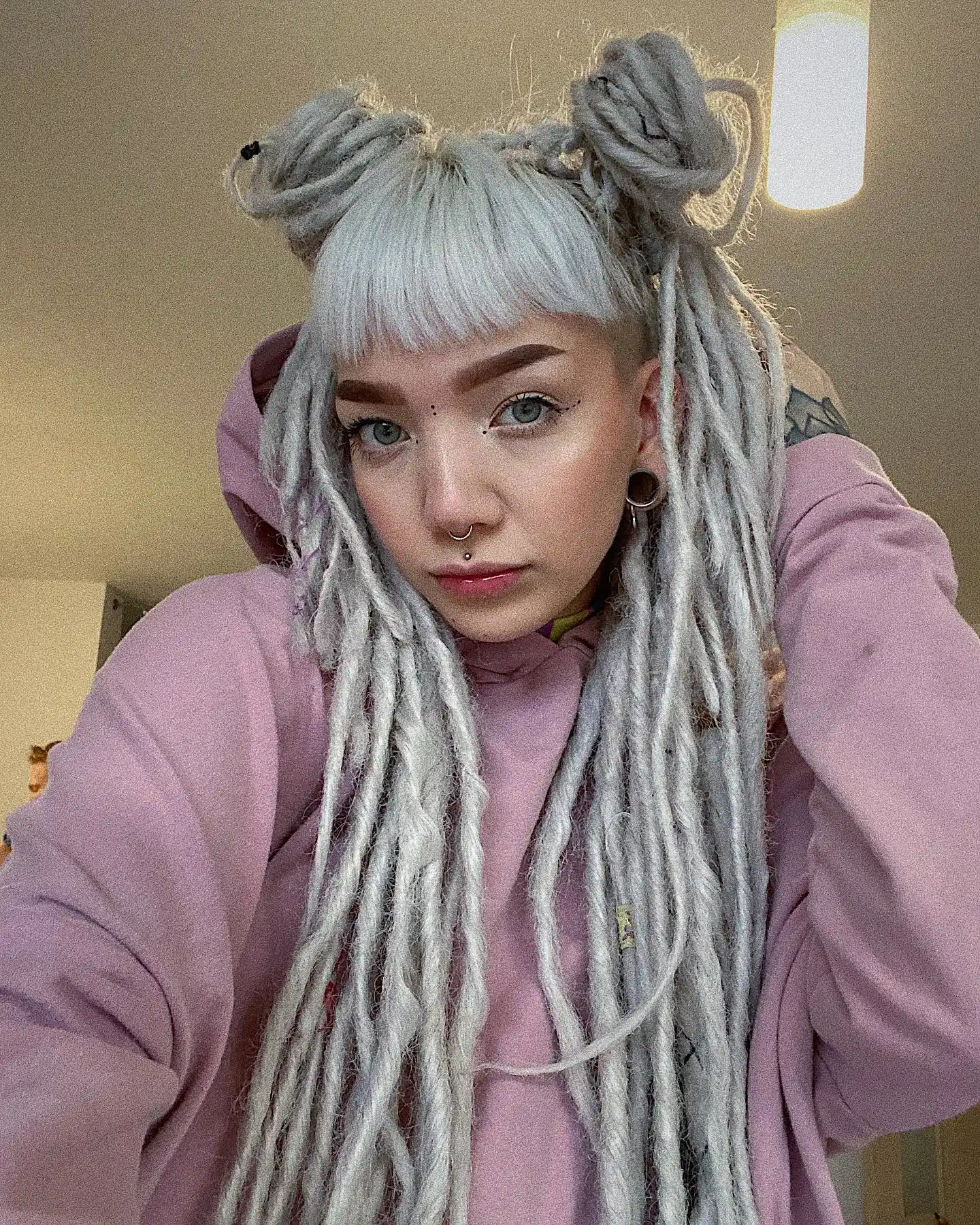 32 Witch Hairstyles Perfect for Halloween or Everyday Style