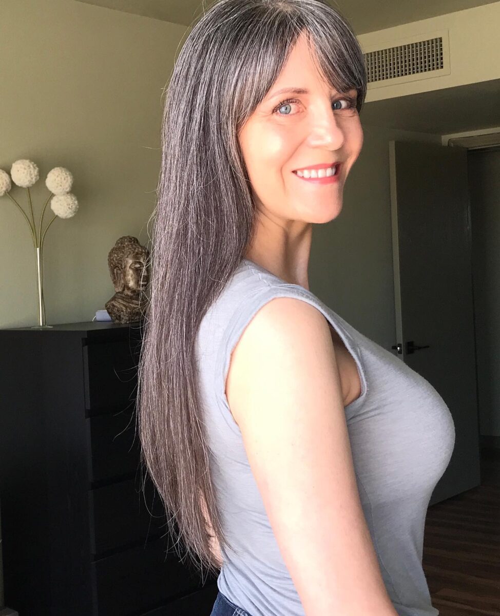 24 Flattering Long Hairstyles for Women Over 50 With Style