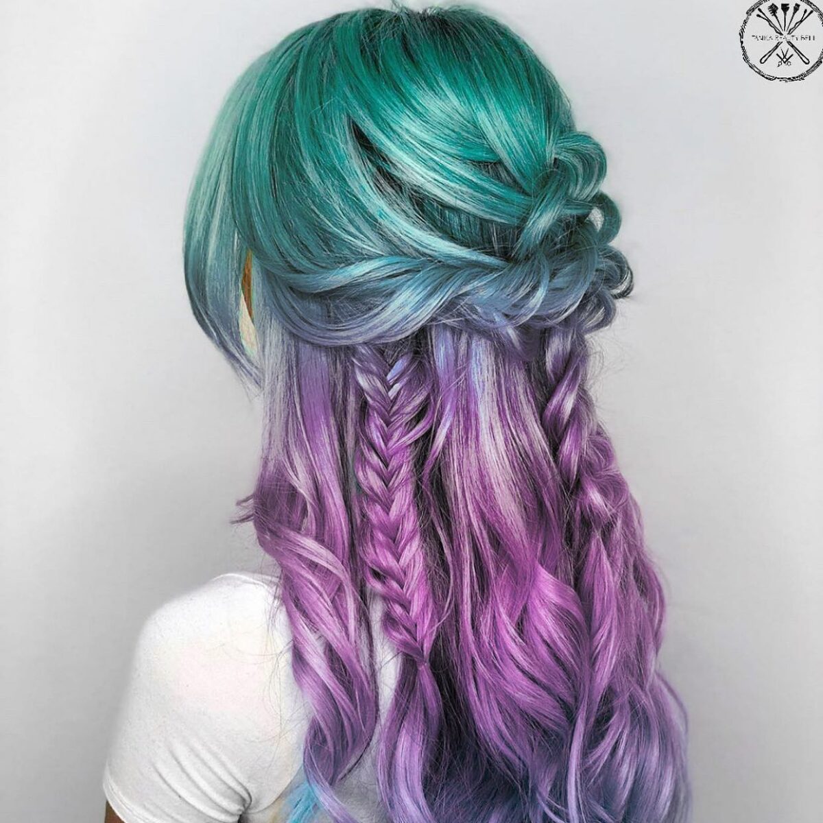 32 Witch Hairstyles Perfect for Halloween or Everyday Style