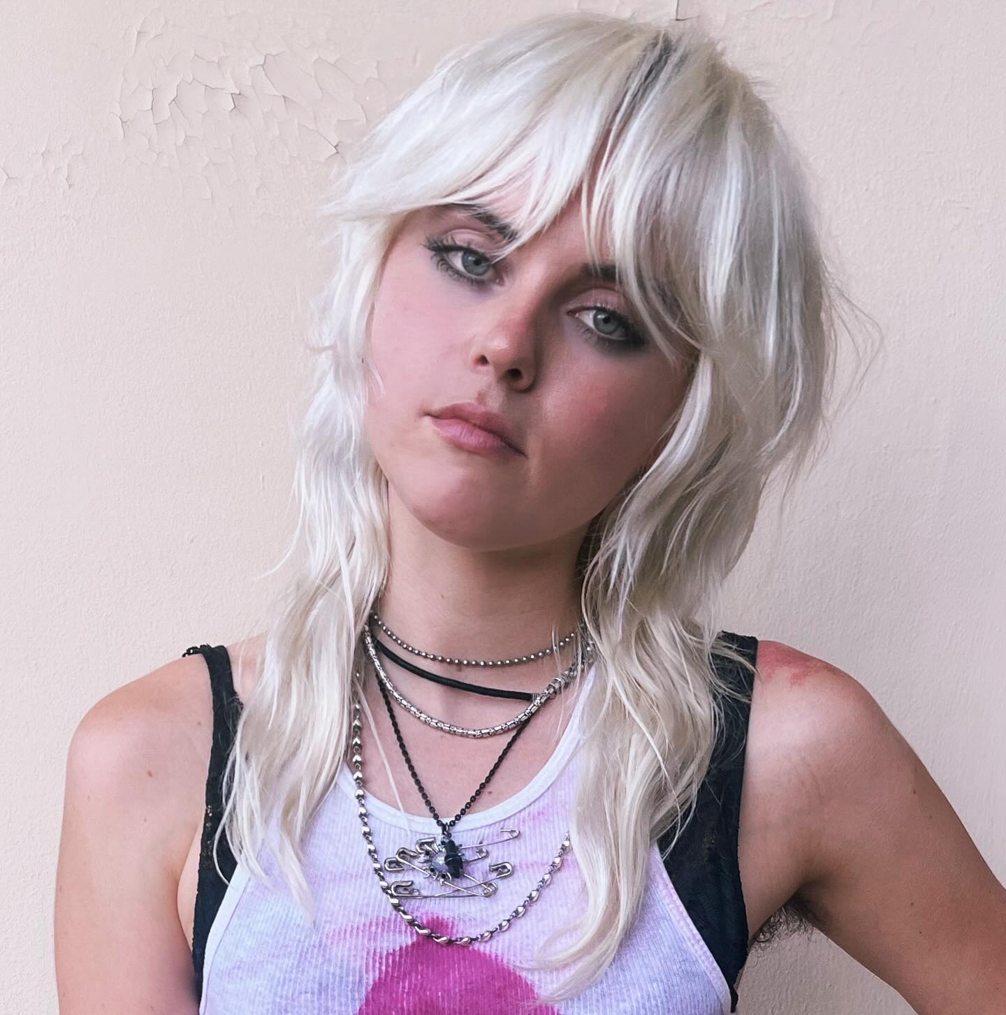 25 Wolf Cuts That Are Edgy, Trendy, and Full of Texture