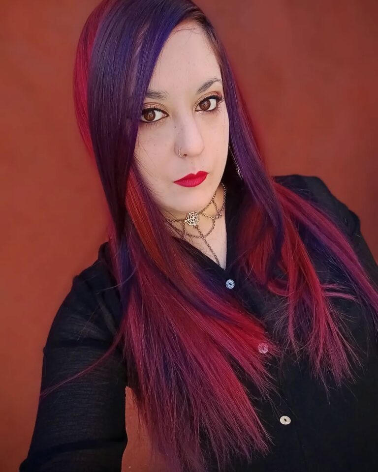 24 Vampire Hairstyles for Women That Are Dark, Glam, and Bold