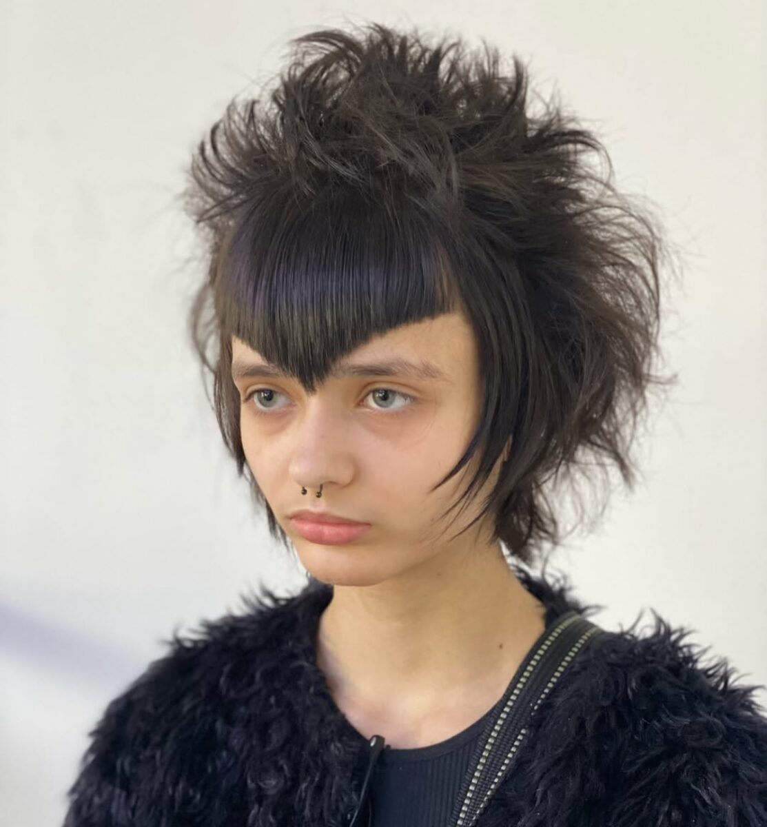 24 Vampire Hairstyles for Women That Are Dark, Glam, and Bold