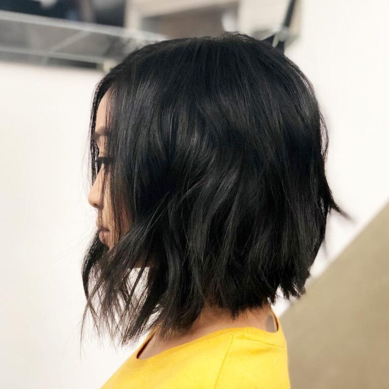 28 Beautiful Layered Bob Hairstyles That Add Volume and Shape