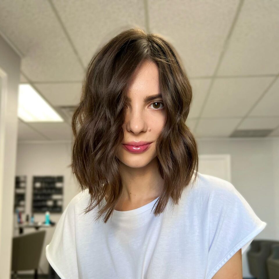 24 Medium Hairstyles for Square Faces That Soften Angles